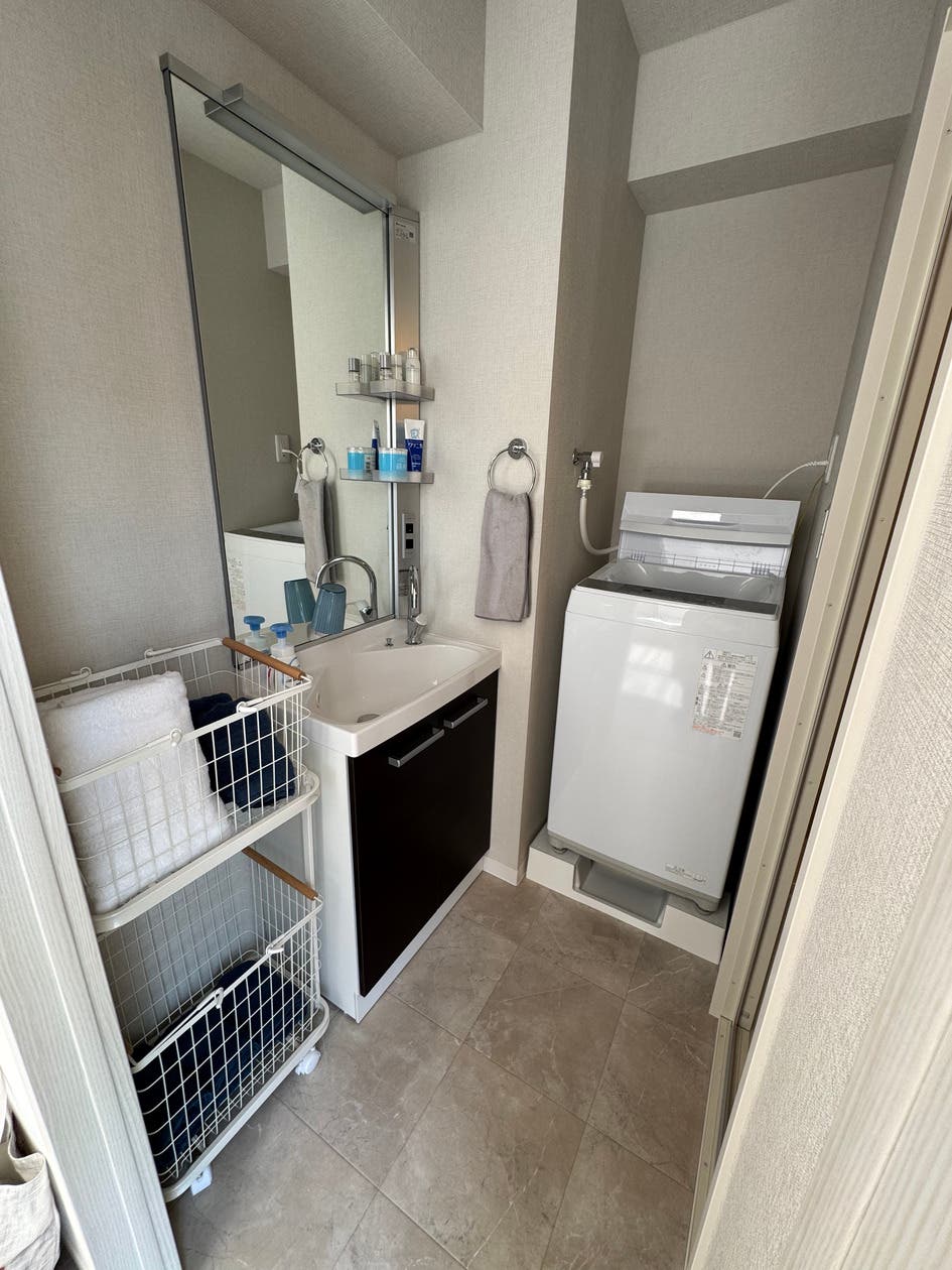 【横浜駅8分】リノベーション済み広々空間✨ルーフバルコニー付/高速WiFi/撮影・🌈女子会・テレワークの写真6