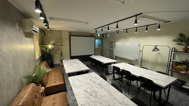 NEW!【八丁堀駅徒歩2分!宝町駅徒歩3分!】最大24名/無料Wifi/会議・撮影・女子会・ボドゲ・パーティ等!飲食🍺🍷可!の写真2