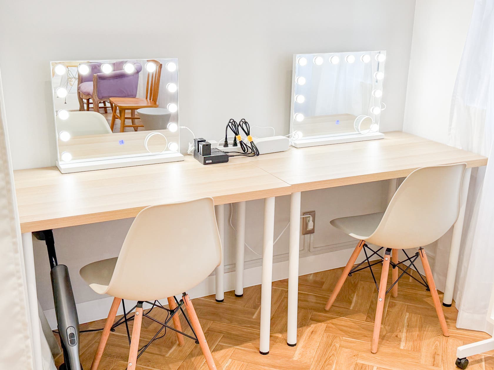 【超エキチカ✨新宿三丁目駅徒歩1分】天井高3ｍ/広々64㎡/8mの窓から溢れる陽の光/プロカメラマン監修の空間・機材（無料）の写真12