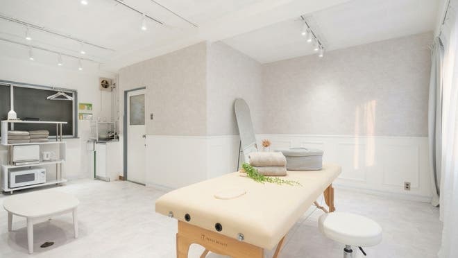 【06💐完全貸切のプライベートサロン| JR神田駅西口3分すぐ✨】JR&メトロ6駅11路線アクセス可💆♀️26m²の写真1