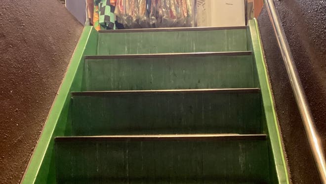 🌸【Wi-Fi・冷暖房完備】駅から徒歩5分の中2Fカフェスペース🌸の写真4