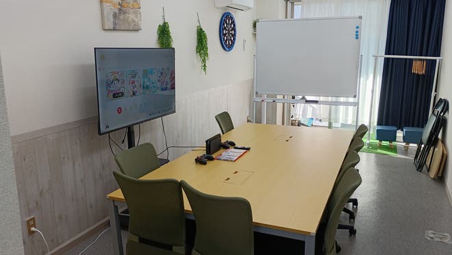 武蔵小杉駅🚶7分🚃多目的スペース ☕N家庭用ゲーム機2⚡ゲーム、映画、ダーツ、卓球、会議🎲👌大型モニター&ホワイトボードの写真1