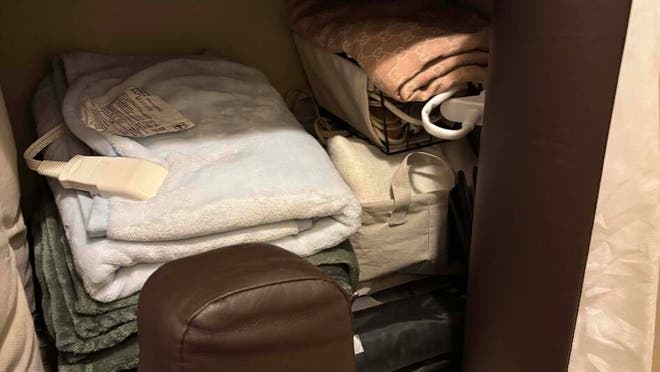 写真更新しました!!【池袋駅5分】電動ベッド・備品多数・完全個室・セラピー・マッサージ・ヒーリングなどにピッタリ空間の写真24