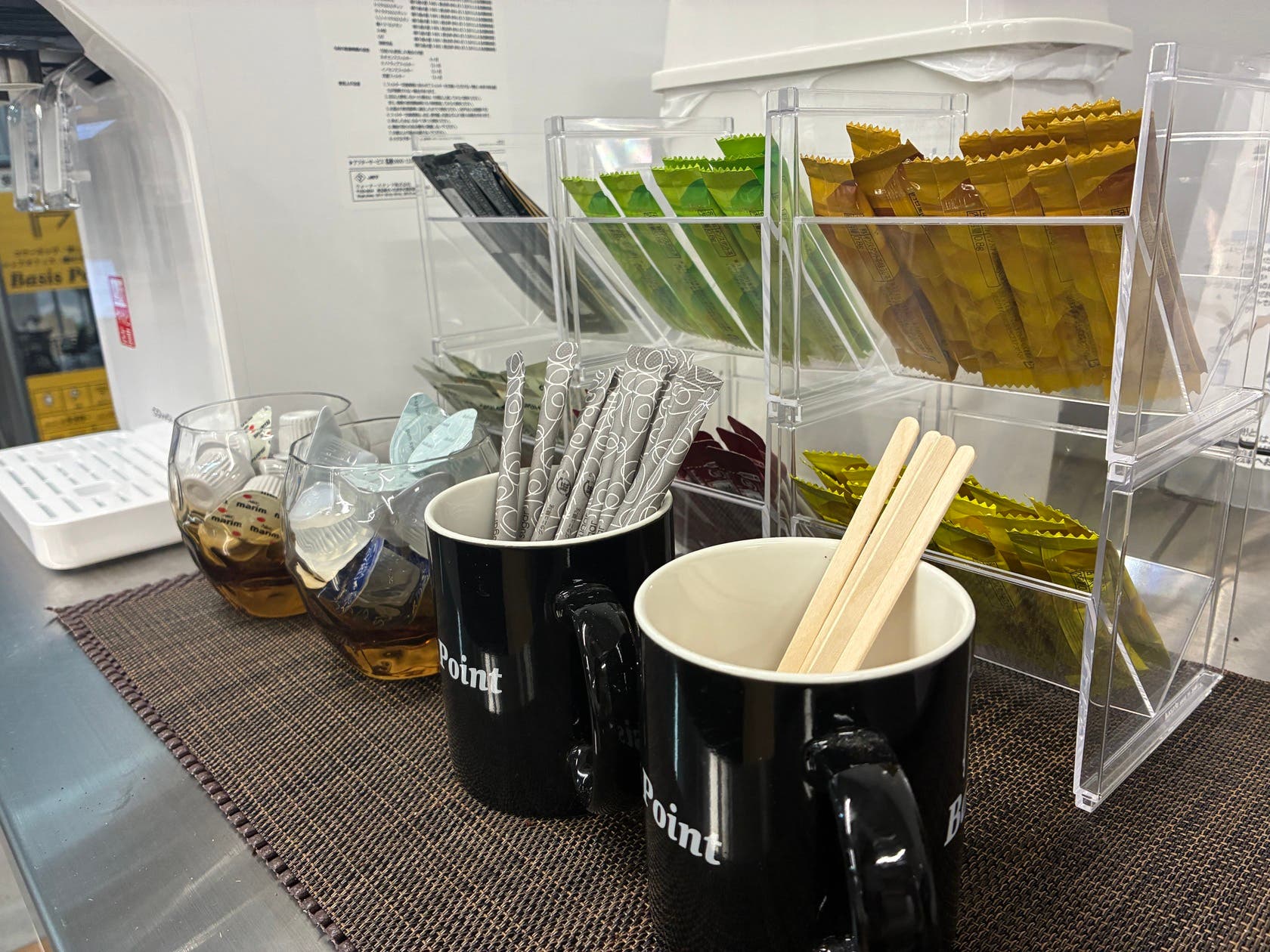 【1～4名ソファ席】西新宿五丁目駅徒歩4分！フリードリンク/Wi-Fi/充電器/テレワークや商談に最適の写真7