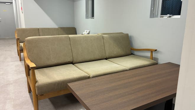 【1~4名ソファ席】西新宿五丁目駅徒歩4分!フリードリンク/Wi-Fi/充電器/テレワークや商談に最適の写真14