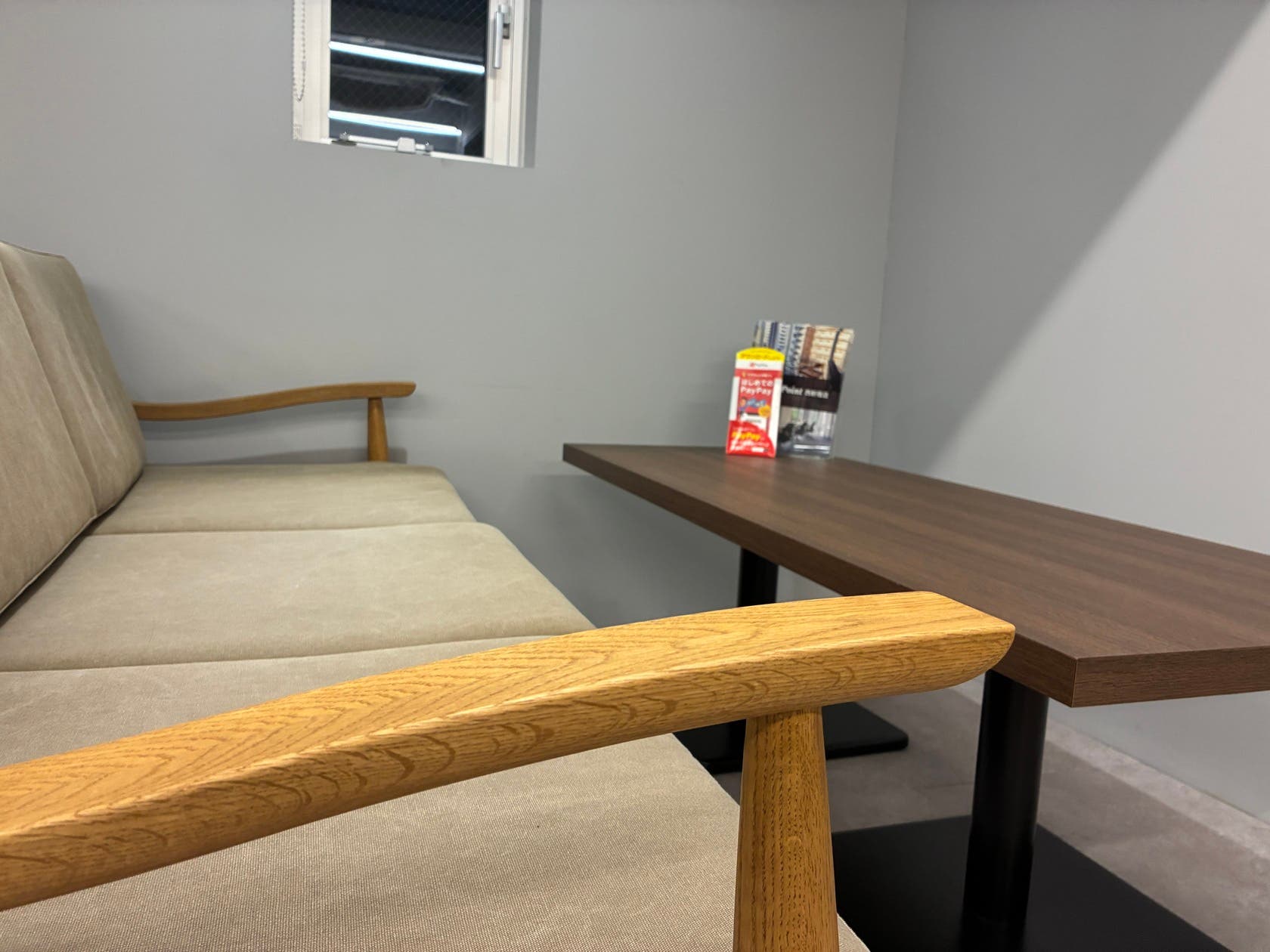 【1～4名ソファ席】西新宿五丁目駅徒歩4分！フリードリンク/Wi-Fi/充電器/テレワークや商談に最適の写真16