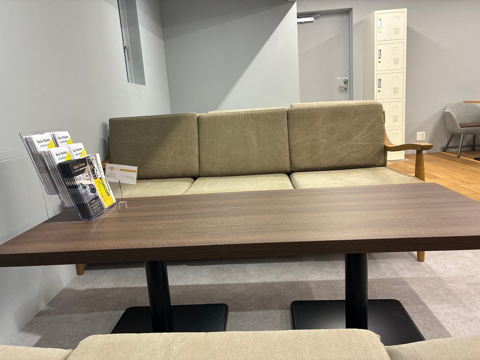 【1～4名ソファ席】西新宿五丁目駅徒歩4分！フリードリンク/Wi-Fi/充電器/テレワークや商談に最適の写真20