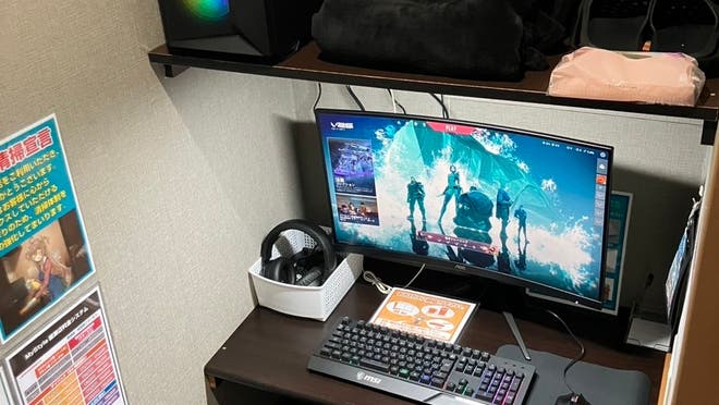 【防音完全個室】【配信・VC可】JR綾瀬駅西口から徒歩10秒、24時間いつでも使える、ネットカフェ併設のesports施設の写真2