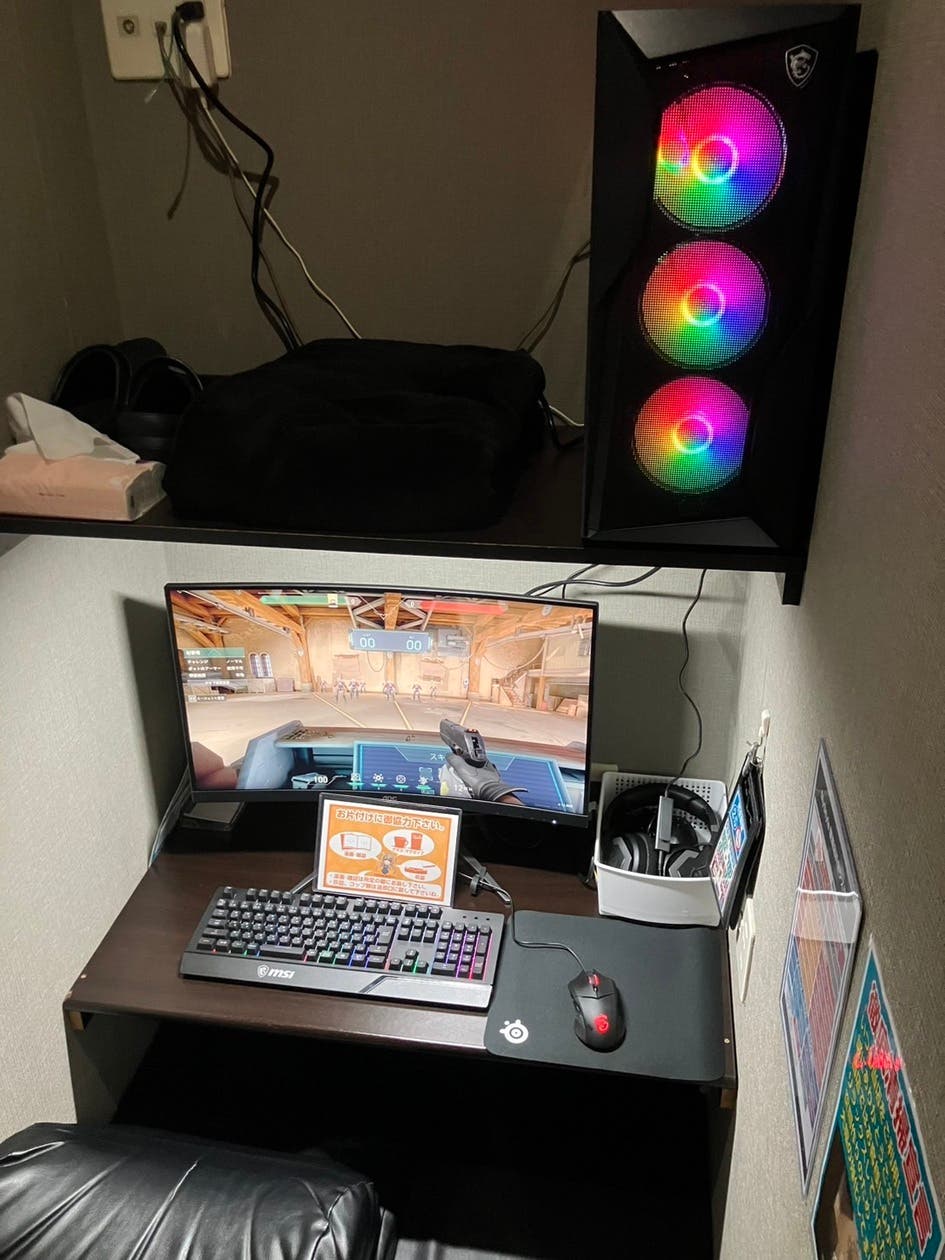 【防音完全個室】【配信・VC可】JR綾瀬駅西口から徒歩10秒、24時間いつでも使える、ネットカフェ併設のesports施設の写真9