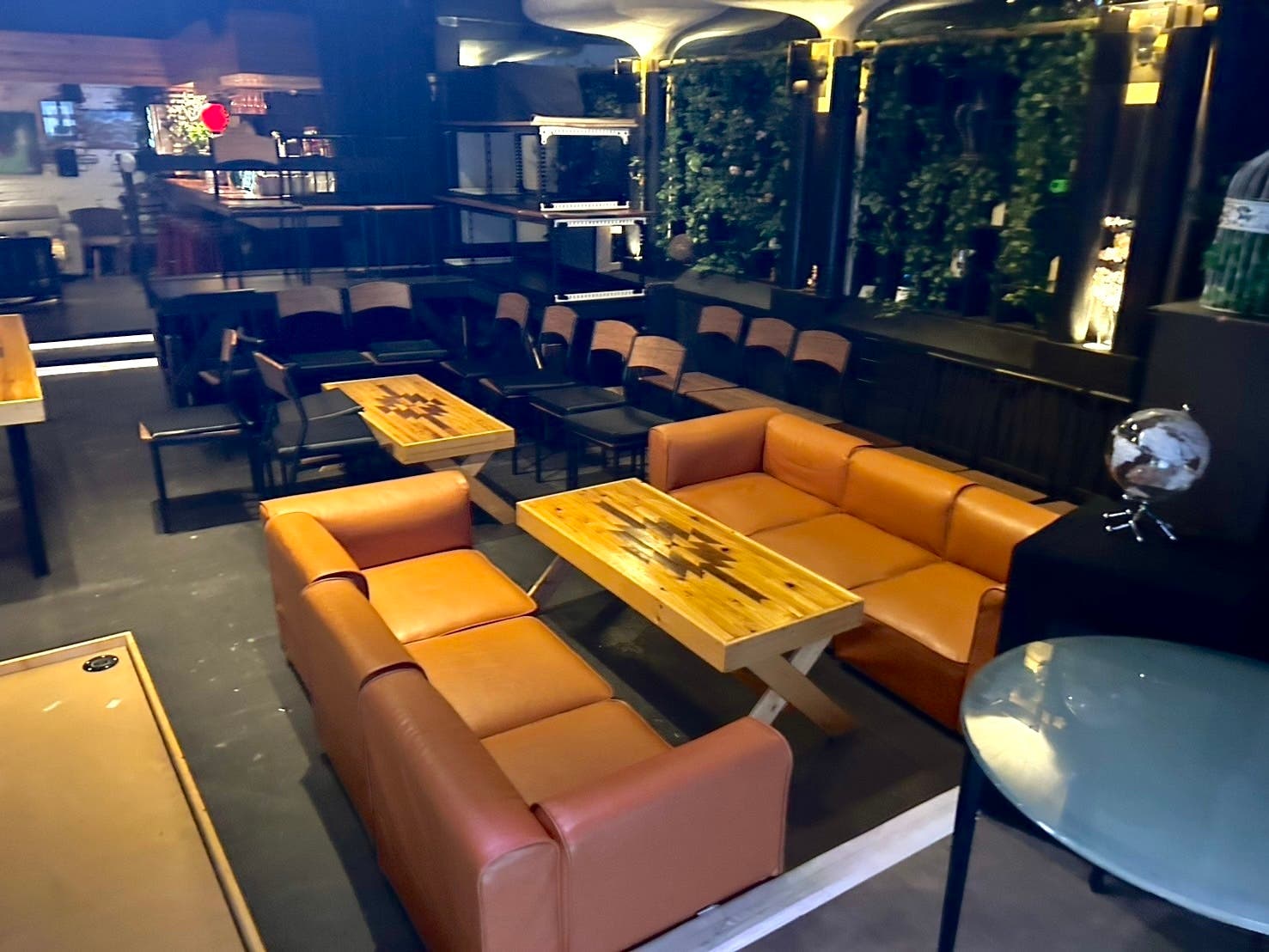 赤坂駅から徒歩3分／キャパ45〜50名／飲食可、音響照明完備のイベントスペースの写真6