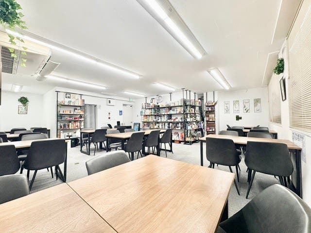 NEW!【秋葉原3分】最大36名着席🎉人気ボドゲ400種類以上♪大人気ボドゲカフェ貸切利用🚃懇親会/イベント利用にも🎤の写真3