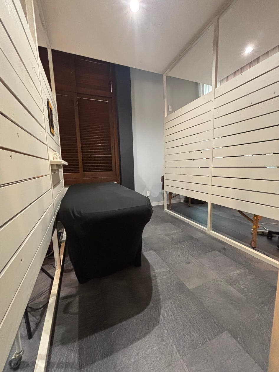 レンタルサロン（まつげ、ネイルなど）の写真1