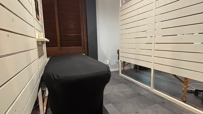 レンタルサロン(まつげ、ネイルなど)の写真1