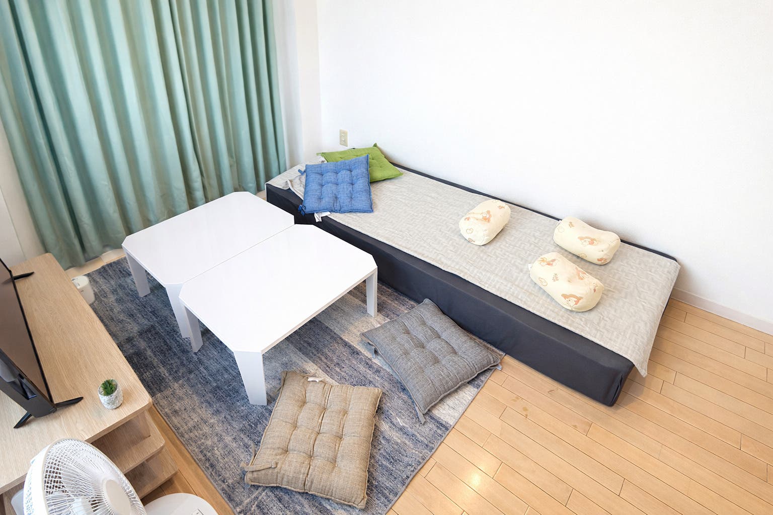 🚶八王子駅｜高速Wi-Fi完備📶｜🎲ボードゲーム充実｜🍳BRUNO＆卓上IHあり｜🎬映画見放題スペース🔌の写真2