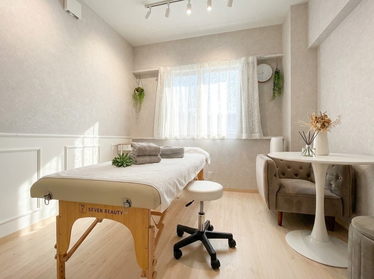 【10,完全貸切のプライベートサロン/赤坂5分六本木6分すぐ✨】メトロ＆都営6駅7線利用可👌港区アドレス利用可👌１７m²の写真1