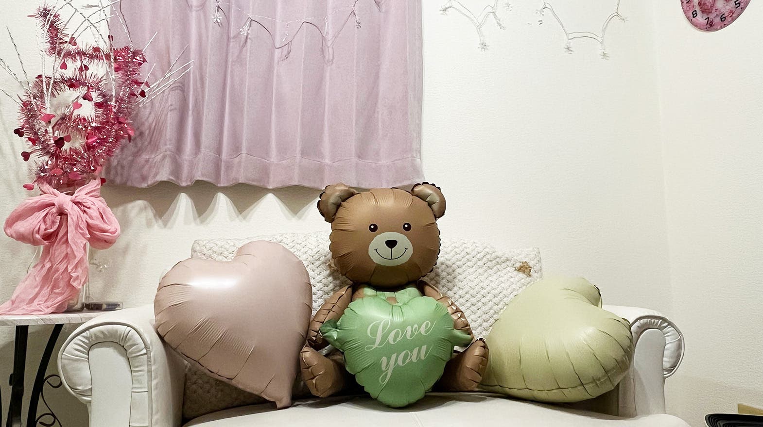 〖期間限定〗バレンタイン装飾×こたつでほっこりパーティー🎂名古屋駅7分🚶‍♀️最大6名🙆‍♀️75㌅大型TVの写真7