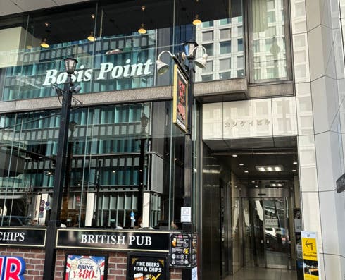 【新橋駅徒歩2分！コワーキング席】有人受付/落ち着いた雰囲気/Wi-Fi/モニター/ドリンクバー完備の写真5