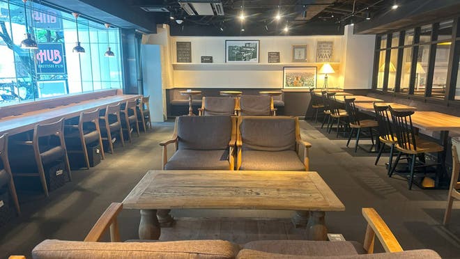 【1~4ソファ席】新橋駅徒歩1分/有人受付/デザイナーズ/電源Wi-Fi完備で商談やWeb会議に最適の写真10