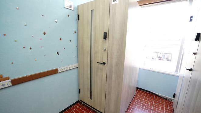 <ワークブース西荻窪駅前No.1>駅徒歩1分🚃完全個室🚪光回線Wi-Fi📶電源🔌テレワーク/ZOOM/面接/自習/作業の写真6