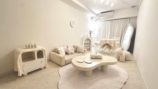 12/1open✨新宿駅徒歩10分🎉最大10名👭24H利用可🕐自然光✨大画面プロジェクターで映画/イベント/デート/女子会の写真9