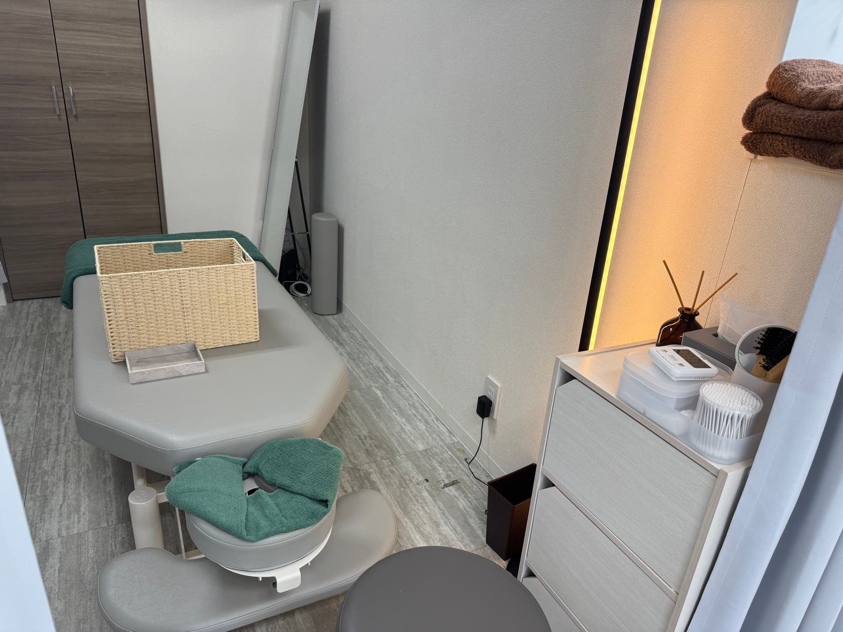 八王子駅北口から徒歩9分のレンタルマッサージサロンの写真1