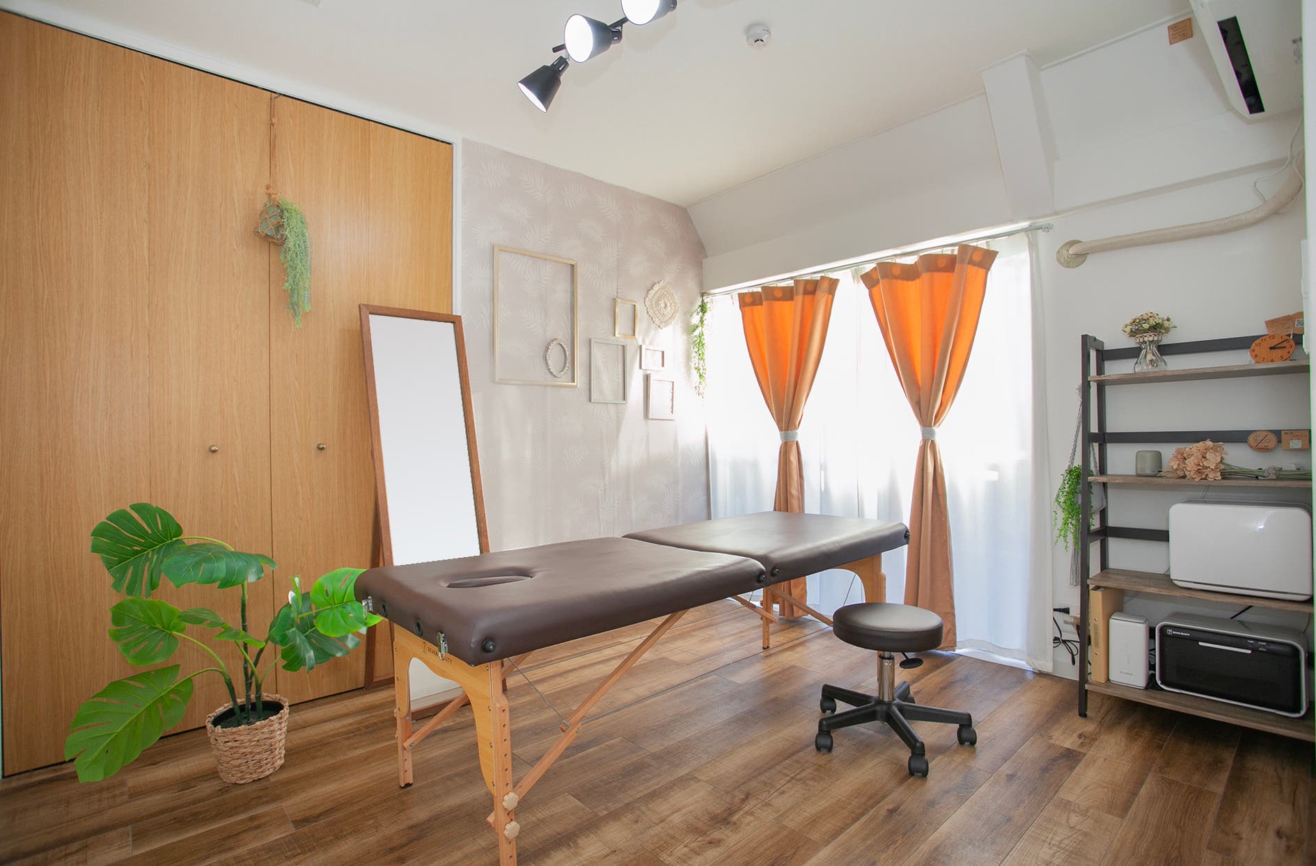 [NEW OPEN]　二子玉川徒歩3分！　エステ、ネイル、ヨガ、撮影など用途様々なリラックス空間の写真1