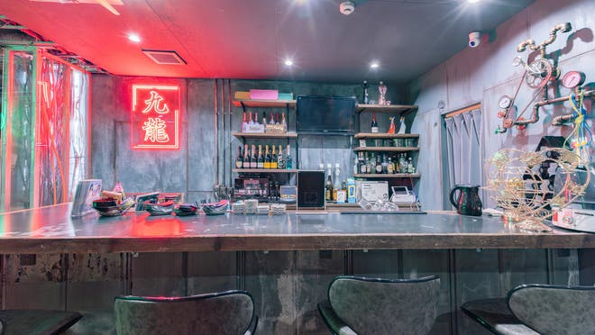 【心斎橋駅から徒歩8分】cafe&bar Ambitious 廃墟×コンセプト”を体感できる/日常から切り離されたワンシーンの写真12