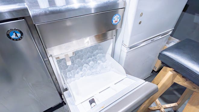 【心斎橋駅から徒歩8分】cafe&bar Ambitious 廃墟×コンセプト”を体感できる/日常から切り離されたワンシーンの写真21