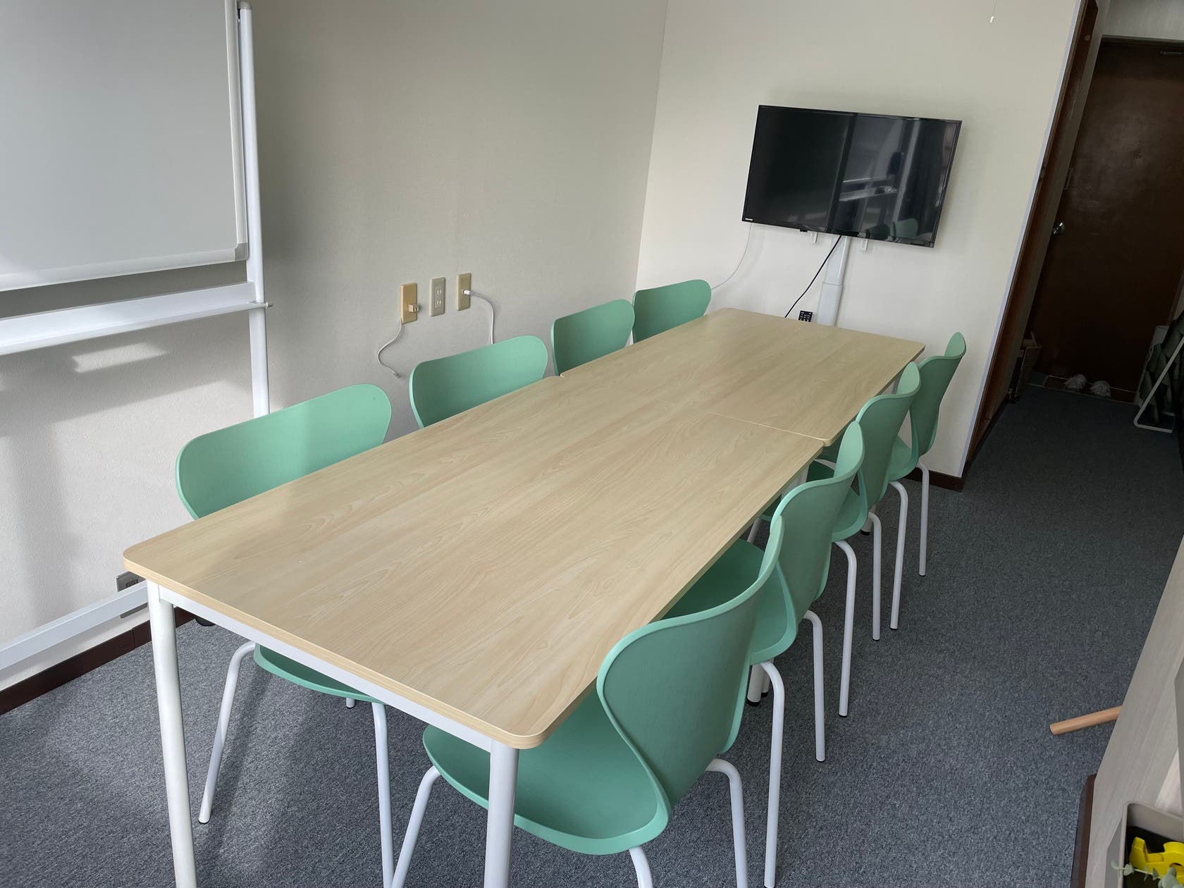 東中野駅30秒サロン可【即予約可・高速度WiFi・除菌完備】各種教室、会議、商談、面接、研修、ボードゲーム等に最適な個室スペースの写真4