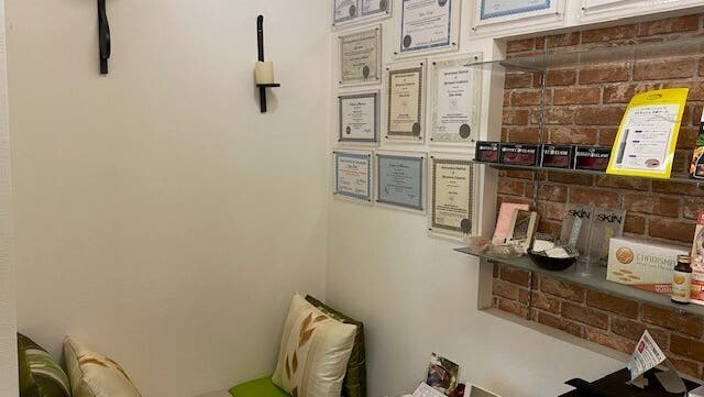 JR稲毛駅徒歩2分のアイリスト・エステシャン・ネイリストのレンタルスペースの写真5