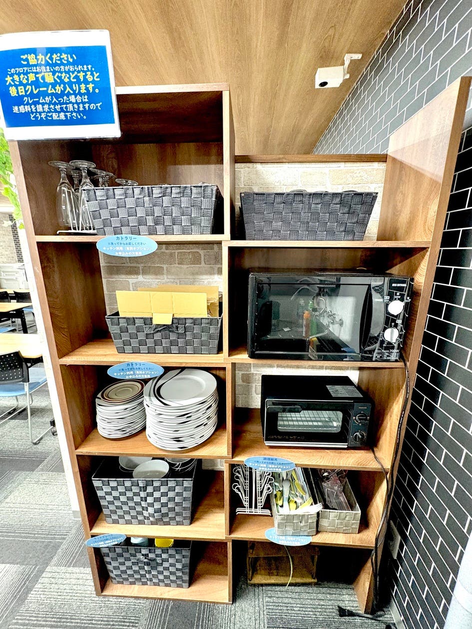 【元町駅徒歩スグ】最大38名着席！地域最安値級＆プロジェクター等 備品完備｜広々約80㎡で会議・研修に最適✨の写真8