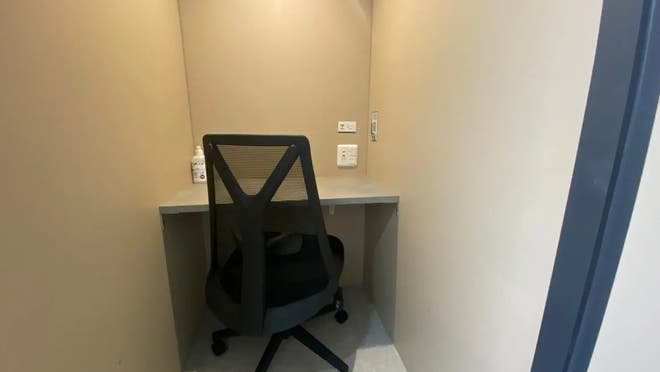 【CHATBOX bnb+奈良】No.1 Web会議・通話に最適/無料Wifi/電源ありの写真2