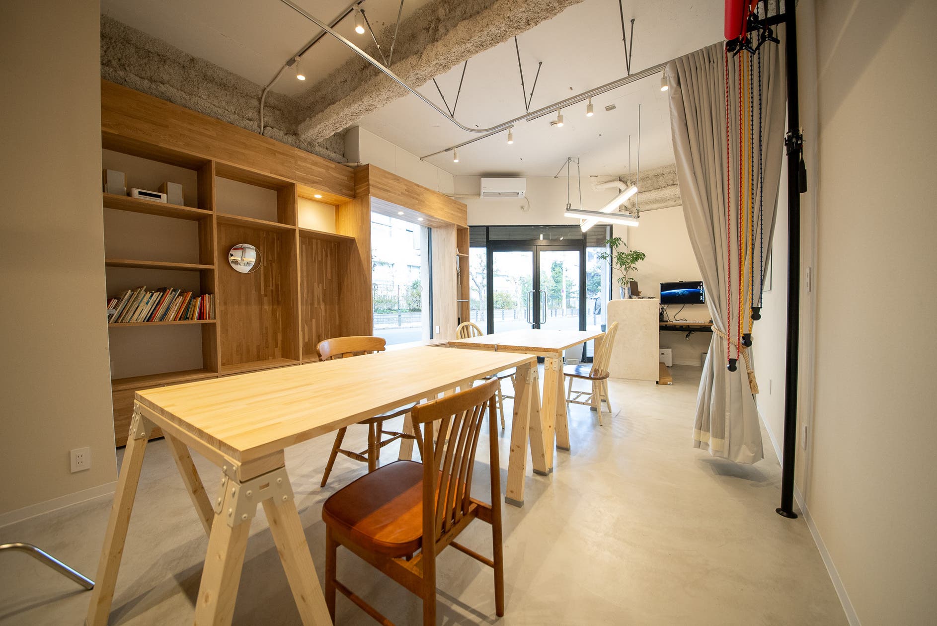 【NEW】【大阪・玉造から徒歩10分】撮影スタジオ|コワーキングスペース | レンタルスペース | レンタルキッチンの写真4