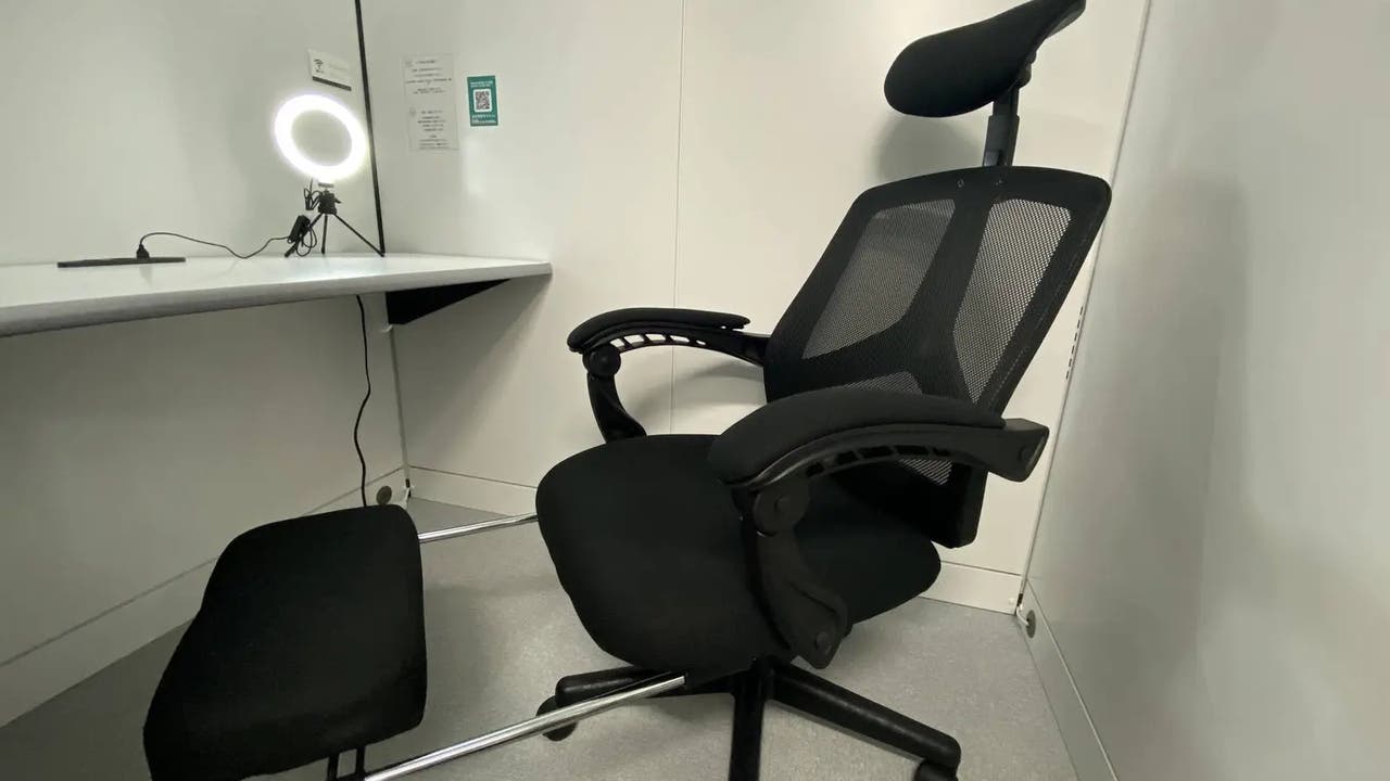 【CHATBOX HKTビル神保町】No.3　Web会議・通話に最適/無料Wifi/電源ありの写真2