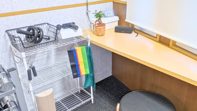 【三軒茶屋南口徒歩7分】デザイナーズマンションの綺麗な内装、フリーウエイト充実、パーソナル/グループトレーニングに最適の写真4