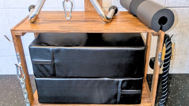 【三軒茶屋南口徒歩7分】デザイナーズマンションの綺麗な内装、フリーウエイト充実、パーソナル/グループトレーニングに最適の写真6