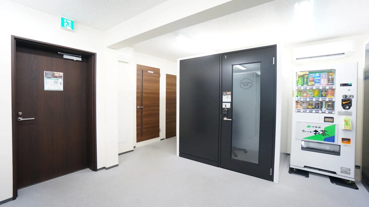 【CHATBOX HKTビル神保町】No.7　Web会議・通話に最適/無料Wifi/電源ありの写真17