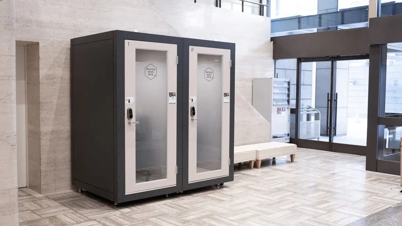 【CHATBOX KKRホテル東京】No.2　Web会議・通話に最適/無料Wifi/電源ありの写真1