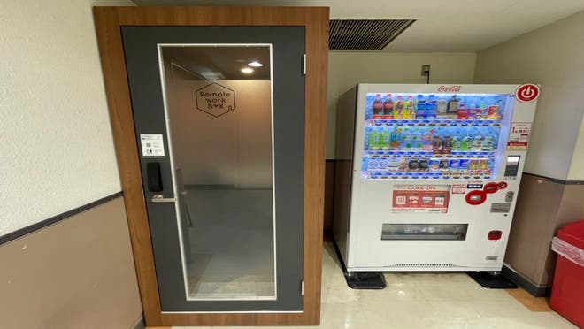 【CHATBOX NITTOH MALL】No.1 Web会議・通話に最適/無料Wifi/電源ありの写真3