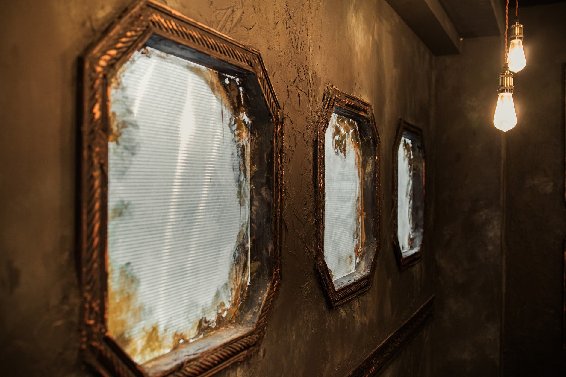 【ウィザースタジオ】儚さが漂う廃墟空間！ダーク/ゴシック/アンティーク/コスプレ/ポートレート/ダンス可能/江戸川橋駅徒歩5分の写真17