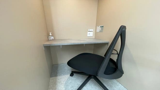 【CHATBOX SKYLE】No.1 Web会議・通話に最適/無料Wifi/電源ありの写真2