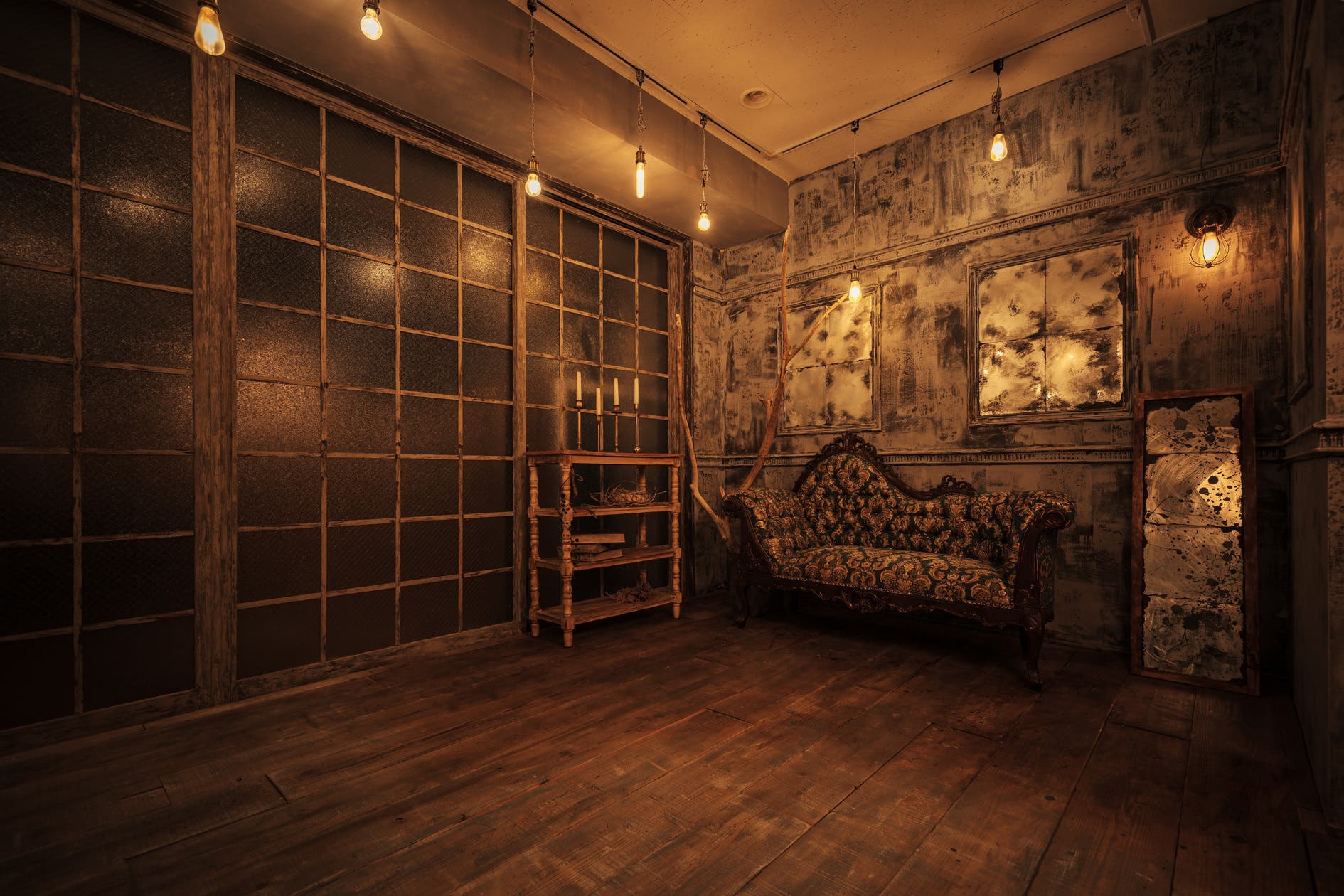 【ウィザースタジオ】儚さが漂う廃墟空間！ダーク/ゴシック/アンティーク/コスプレ/ポートレート/ダンス可能/江戸川橋駅徒歩5分の写真18