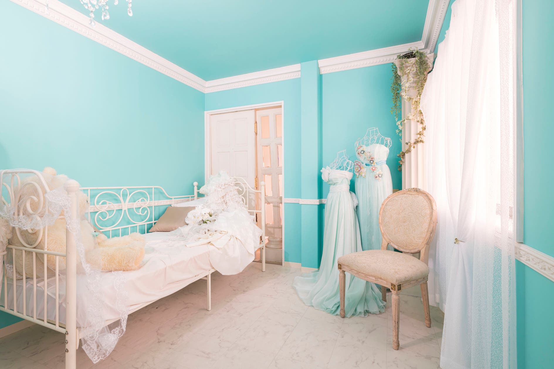 ❤️ゴス派&清純派も❤️🕌テイストの異なる3つのアート空間🕌📸撮影🎦イベントに最適✨🎉最大20名✨🅿️駐車場1台の写真21