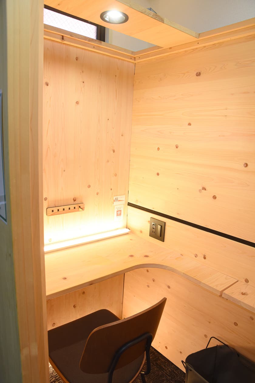 【1,2階】早稲田駅から徒歩3分のコワーキングスペース（オープンスペース）の写真6