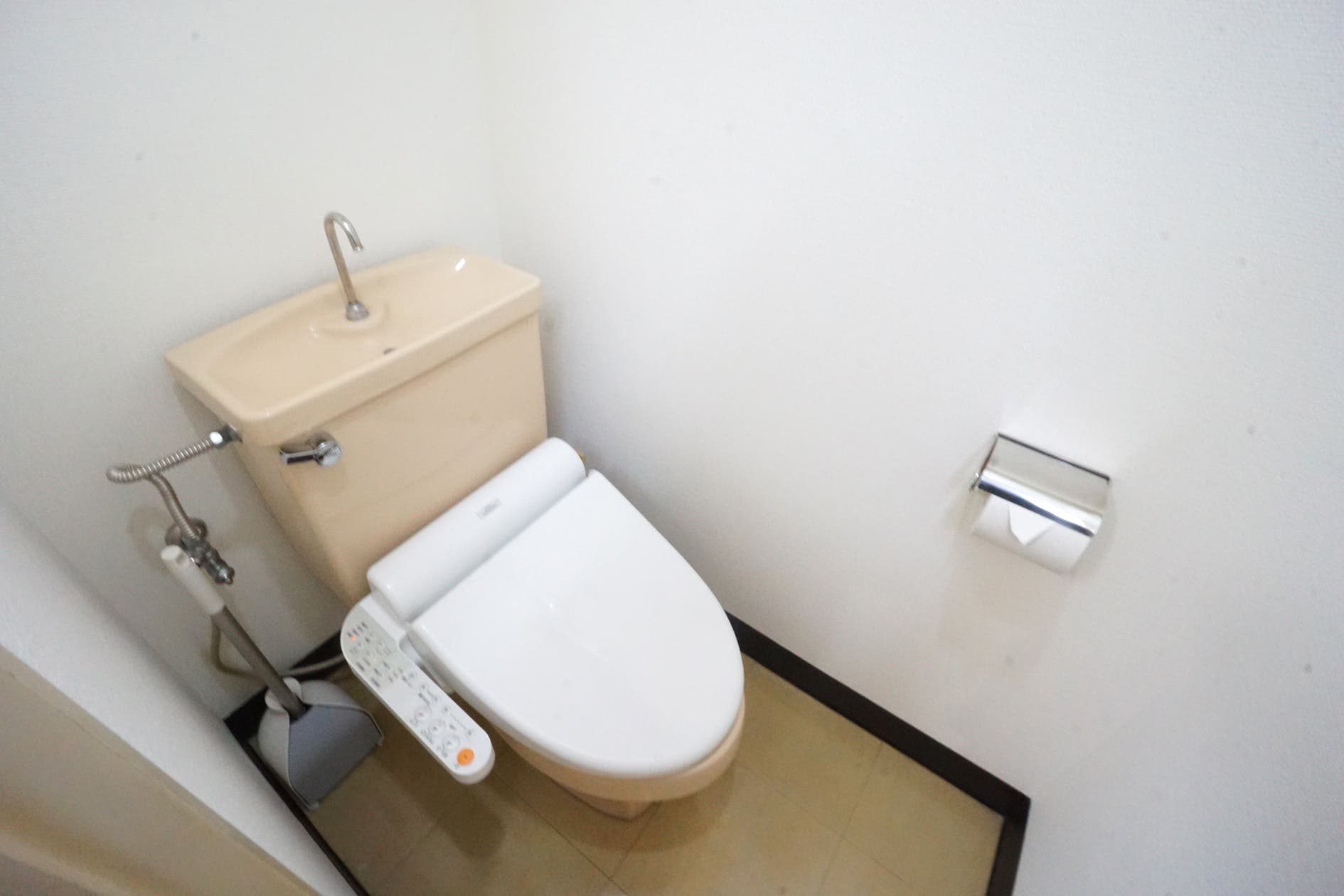 ＜BIZ DESK 笹塚駅前No.2＞完全個室ワークブース🚪光回線Wi-Fi📶ナノイー発生機✨テレワーク/Web面接/作業の写真7