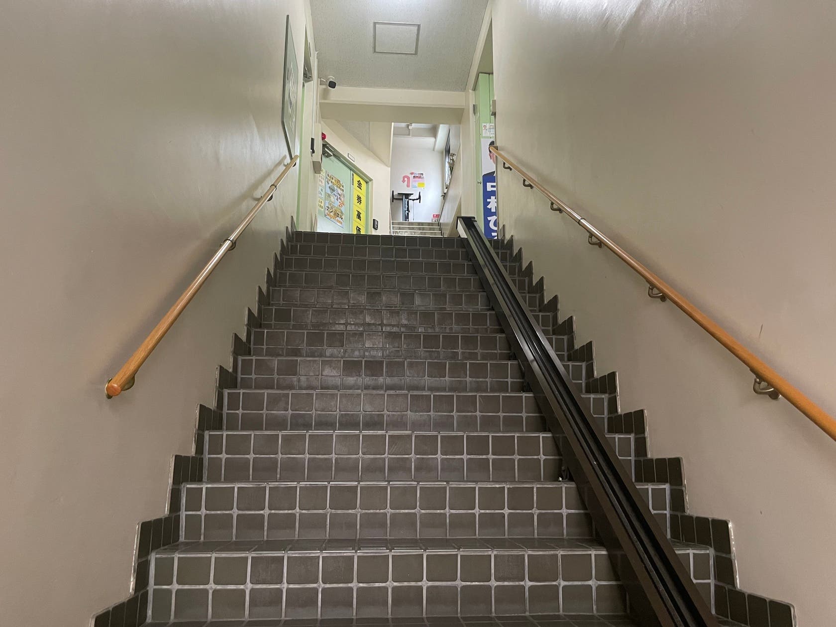 【115円・330円/30分 三鷹駅 徒歩3分】（Room1）リモートワークや勉強に最適な半個室（コワーキングスペース/自習室）の写真13