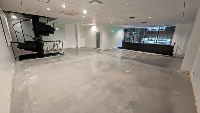 大阪梅田のSAKE醸造所2Fのギャラリー/レンタルスペース。展示会、音楽、ポップアップ、マルシェなどに。の写真2