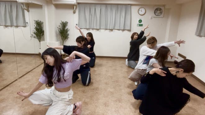 【NEW OPEN✨30%割引中】高円寺駅7分/ダンスができるレンタルスタジオ/大型鏡5面/15名利用可/舞台稽古・撮影・ヨガの写真28