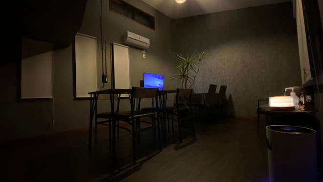 アラハビーチから徒歩1分!住宅街にある隠れ家的カフェの1室で完全個室です♪の写真6