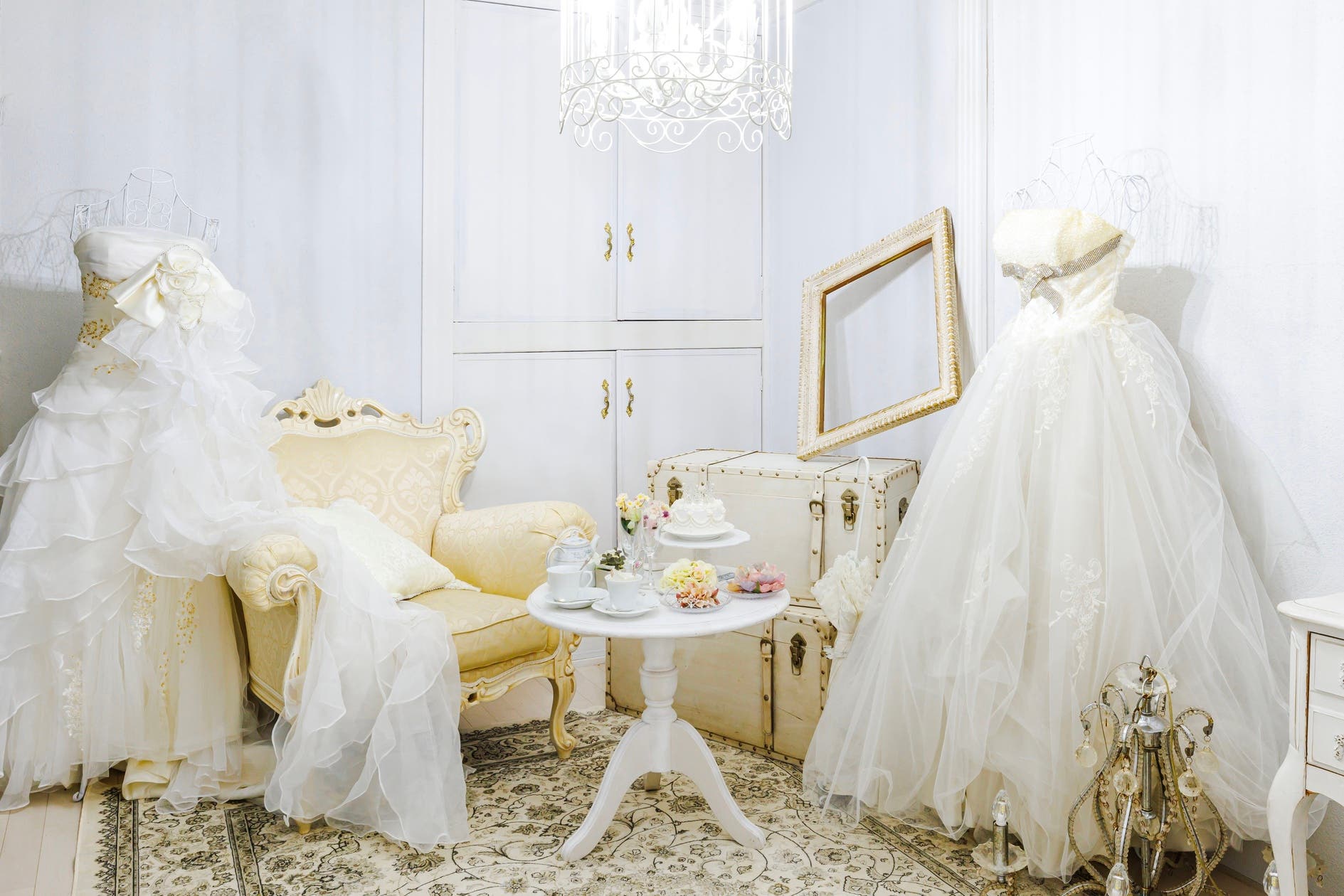 ❤️ゴス派&清純派も❤️🕌テイストの異なる4つのアート空間🕌📸撮影🎦イベントに最適✨🎉最大20名✨🅿️駐車場1台　の写真1